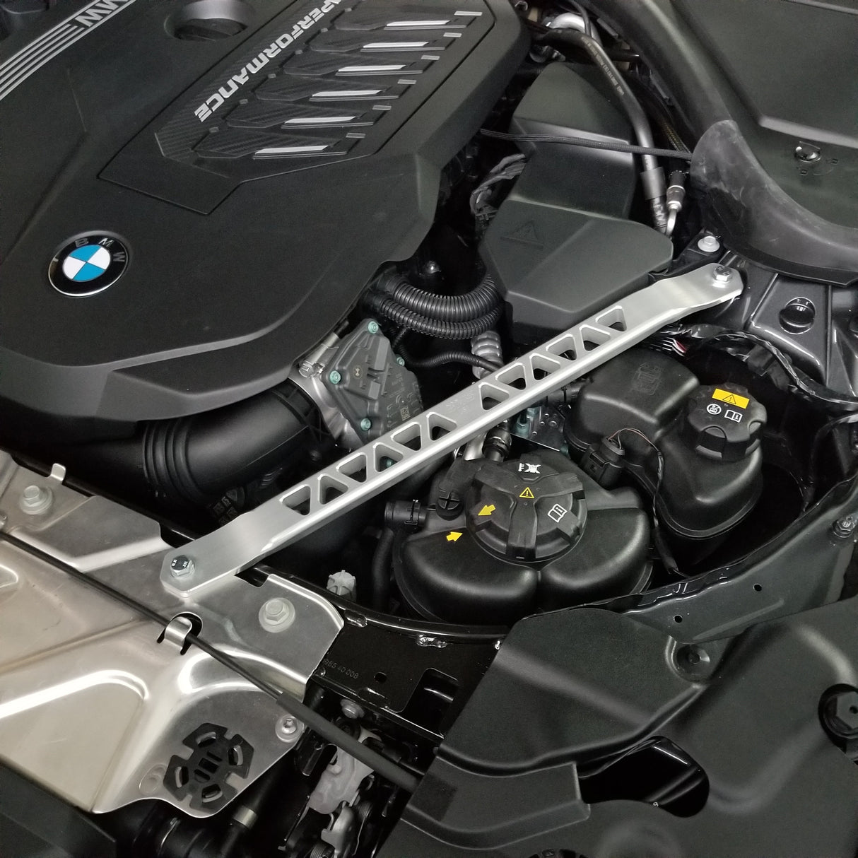 BMS Billet Strut Cross Braces for G20 G21 G22 G23 G26 G42 BMW (all eng ...